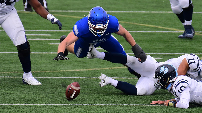 Bulldog Football Camps | Drake University, Des Moines, Iowa